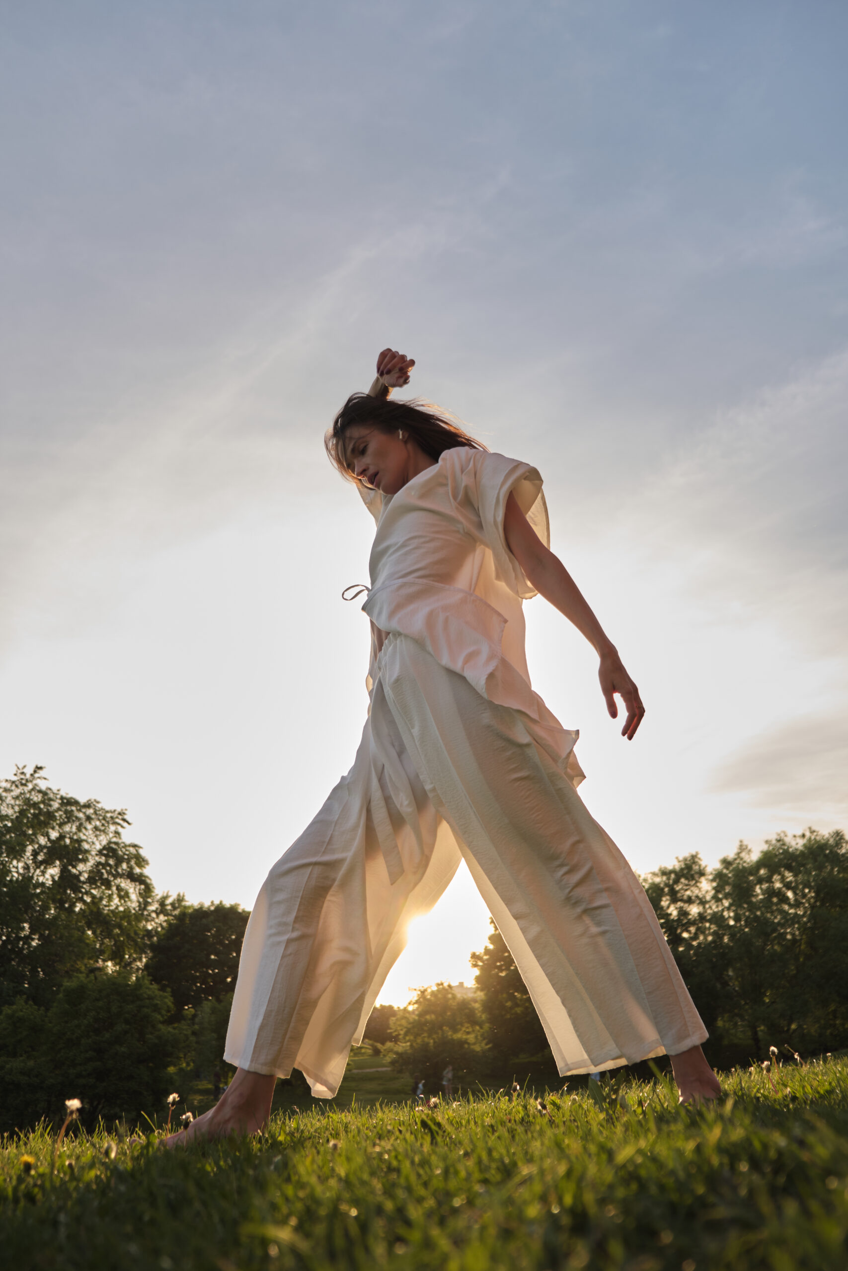 How to Become a Somatic Dance Facilitator - SOSHA Blog